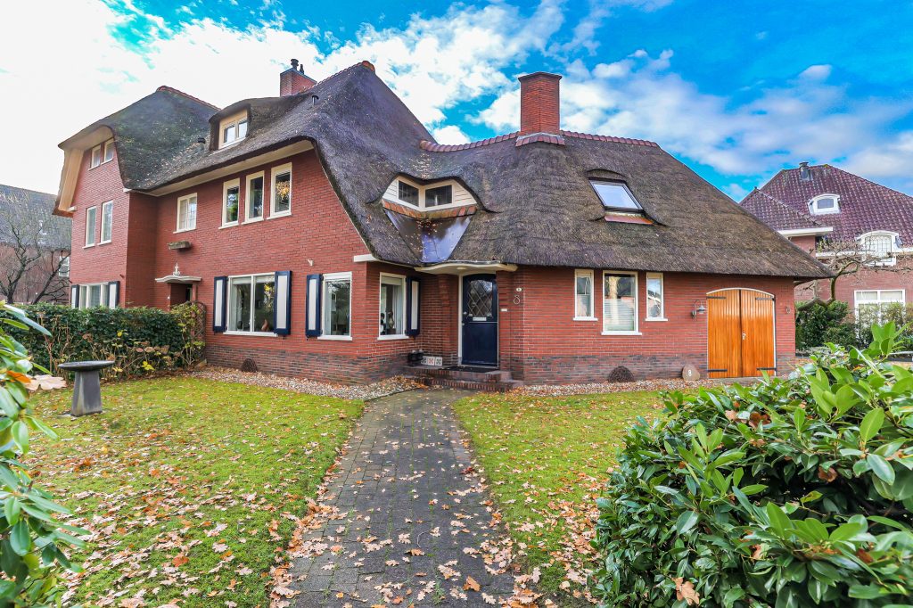 Emmalaan 8, Haren. Vraagprijs € 725.000 - Hopma Makelaardij