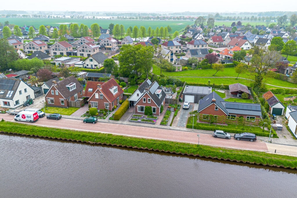 Winschoterdiep 35, Zuidbroek. Vraagprijs € 425.000 - Hopma Makelaardij
